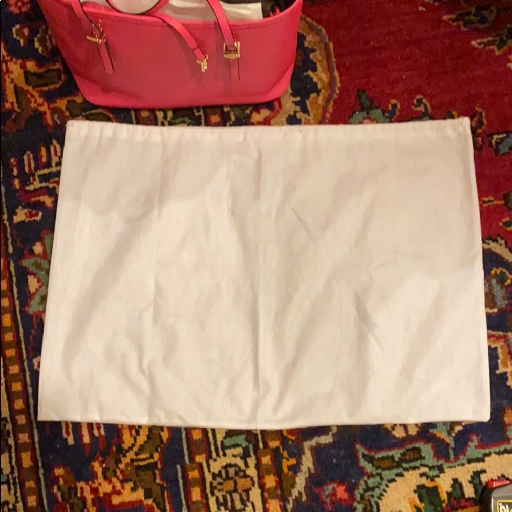 Large White Dust Bag - Gem